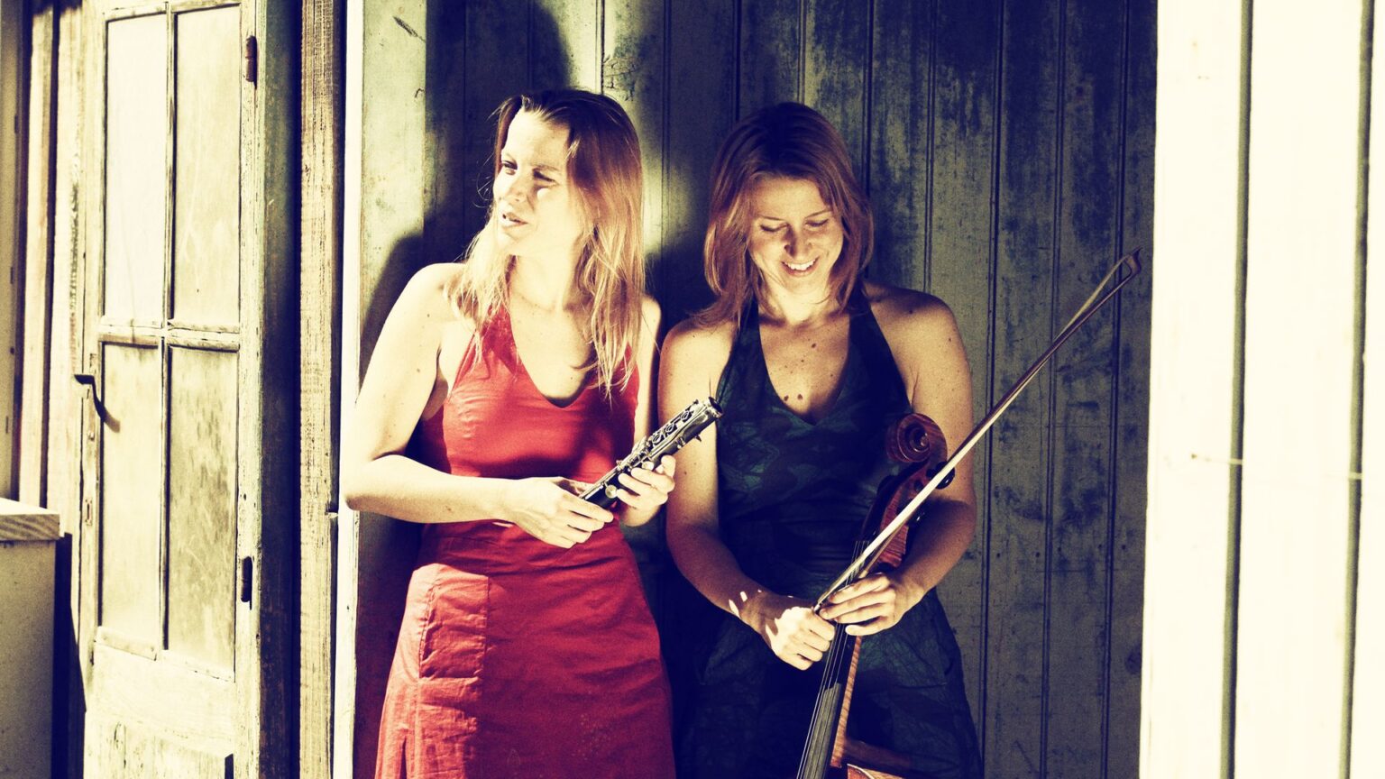 Las Hermanas Caronni - CultureWorks